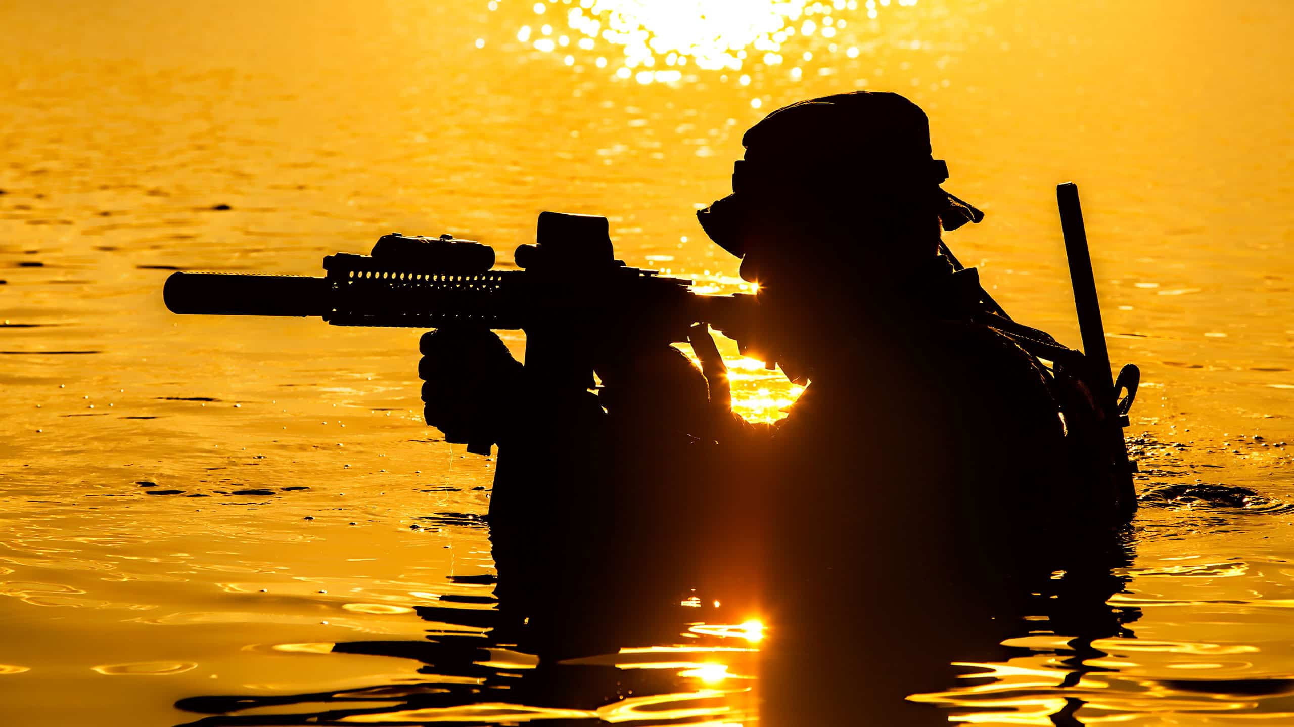 COMBAT SWIMMER OPERATIONS AND THEIR IMPORTANCE IN A NEAR-PEER CONFLICT ...